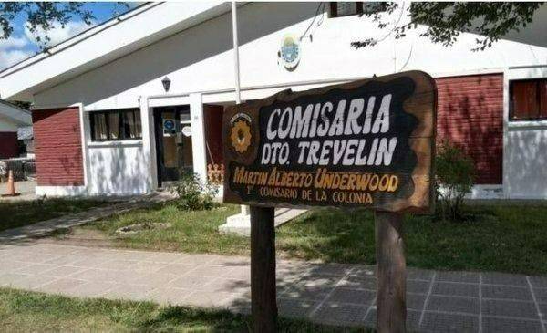 Dos personas demoradas por pelear en la vía pública en Trevelin