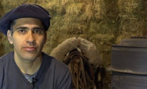 Se necesitan 20 clientes para el documental de “Lalo” Ríos