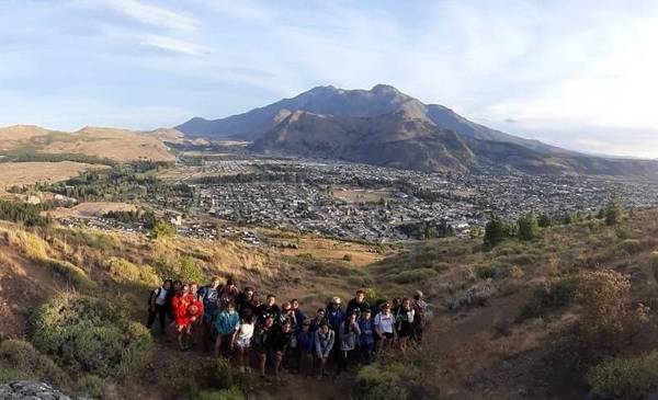 ¿Cuántas personas practican deporte en el ámbito barrial?