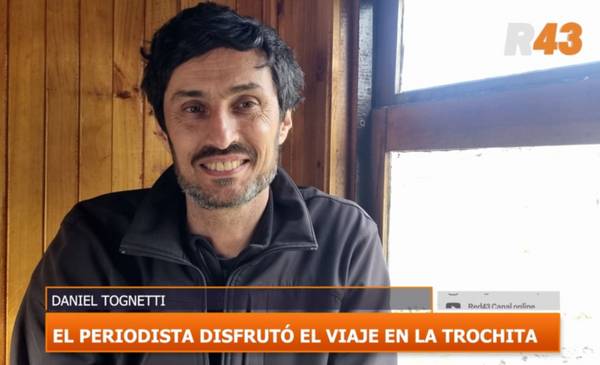 El periodista y conductor Daniel Tognetti realizó el paseo en La Trochita